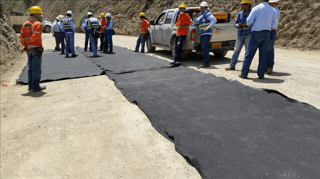 sistemas de subdrenaje en pavimentos www.geomatrix.co