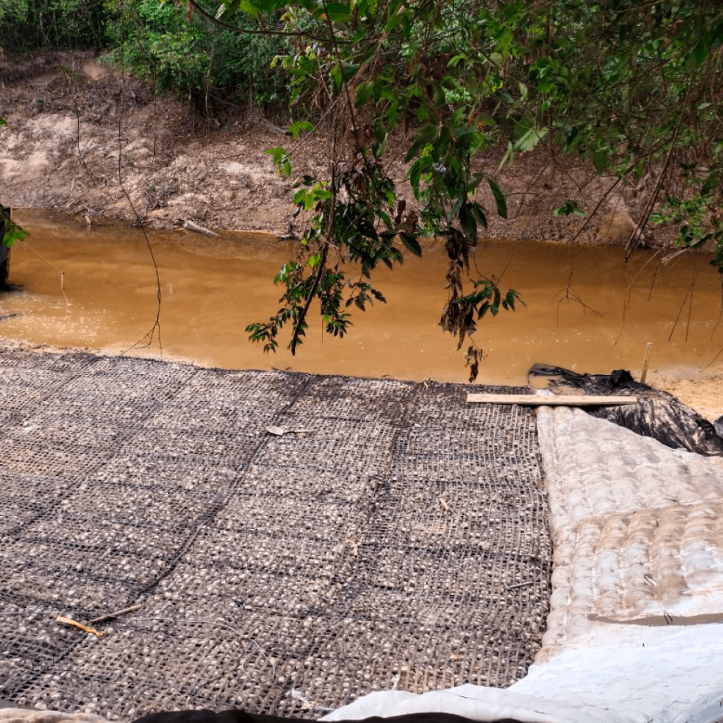 Protección marginal para control de erosión - Geomatrix